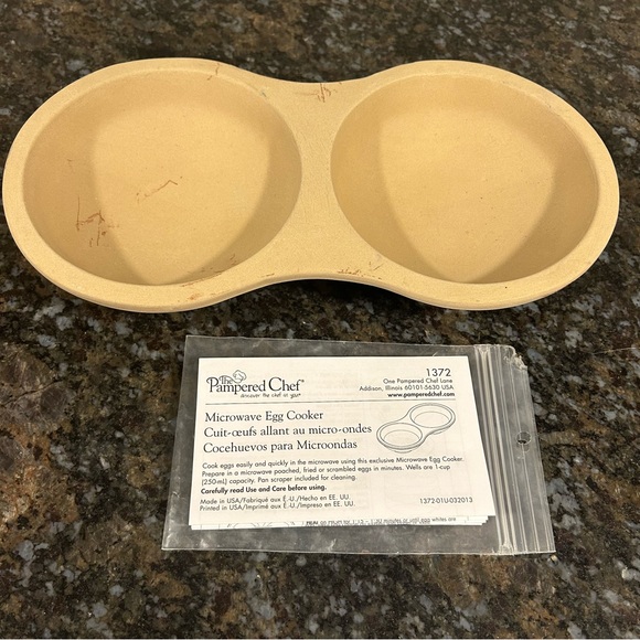 Pampered Chef | Kitchen | Pampered Chef Microwave Egg Cooker 372 ...